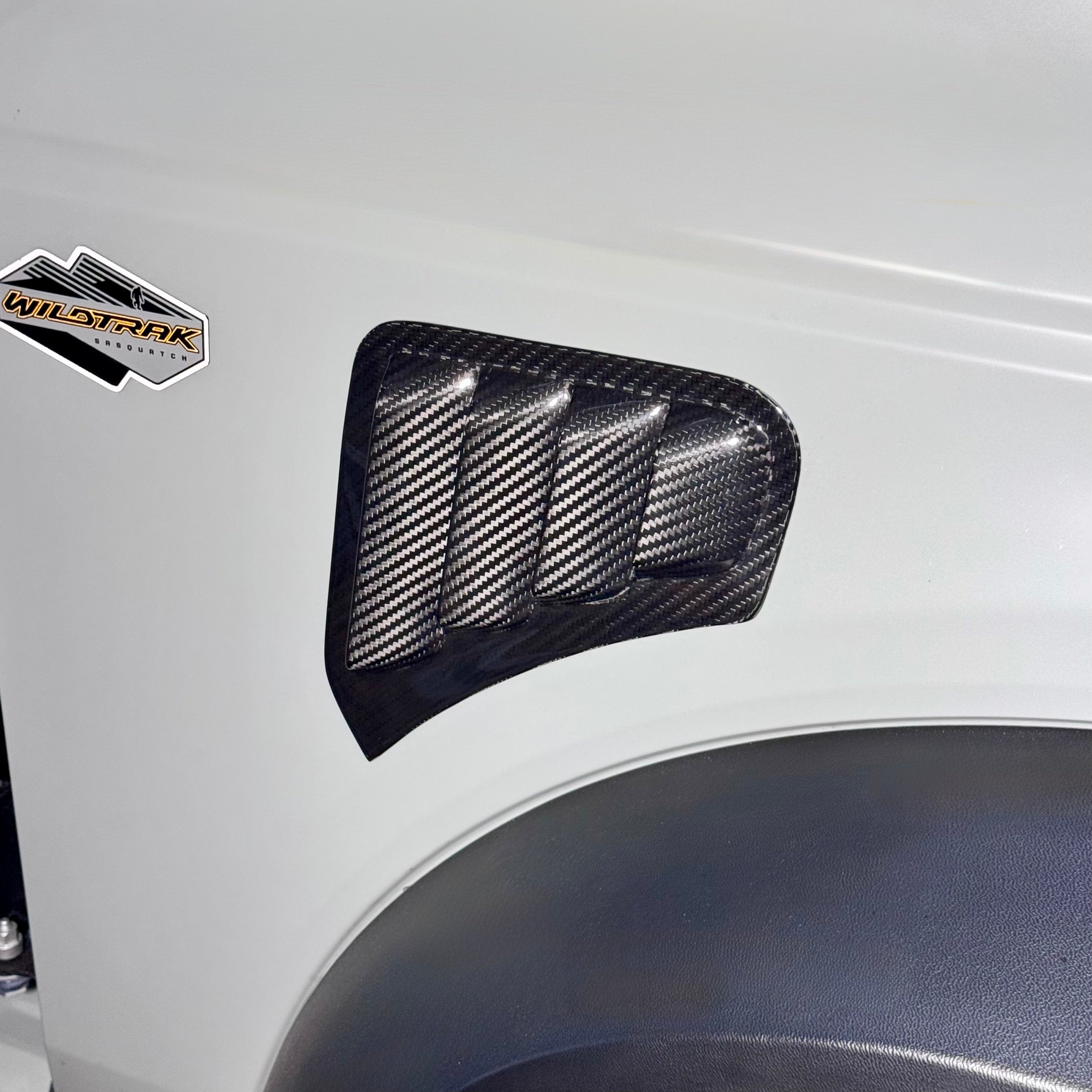 2021+ Ford Bronco Side Fender Vent Cover (1 Pair) - Real Dry Molded Ca ...