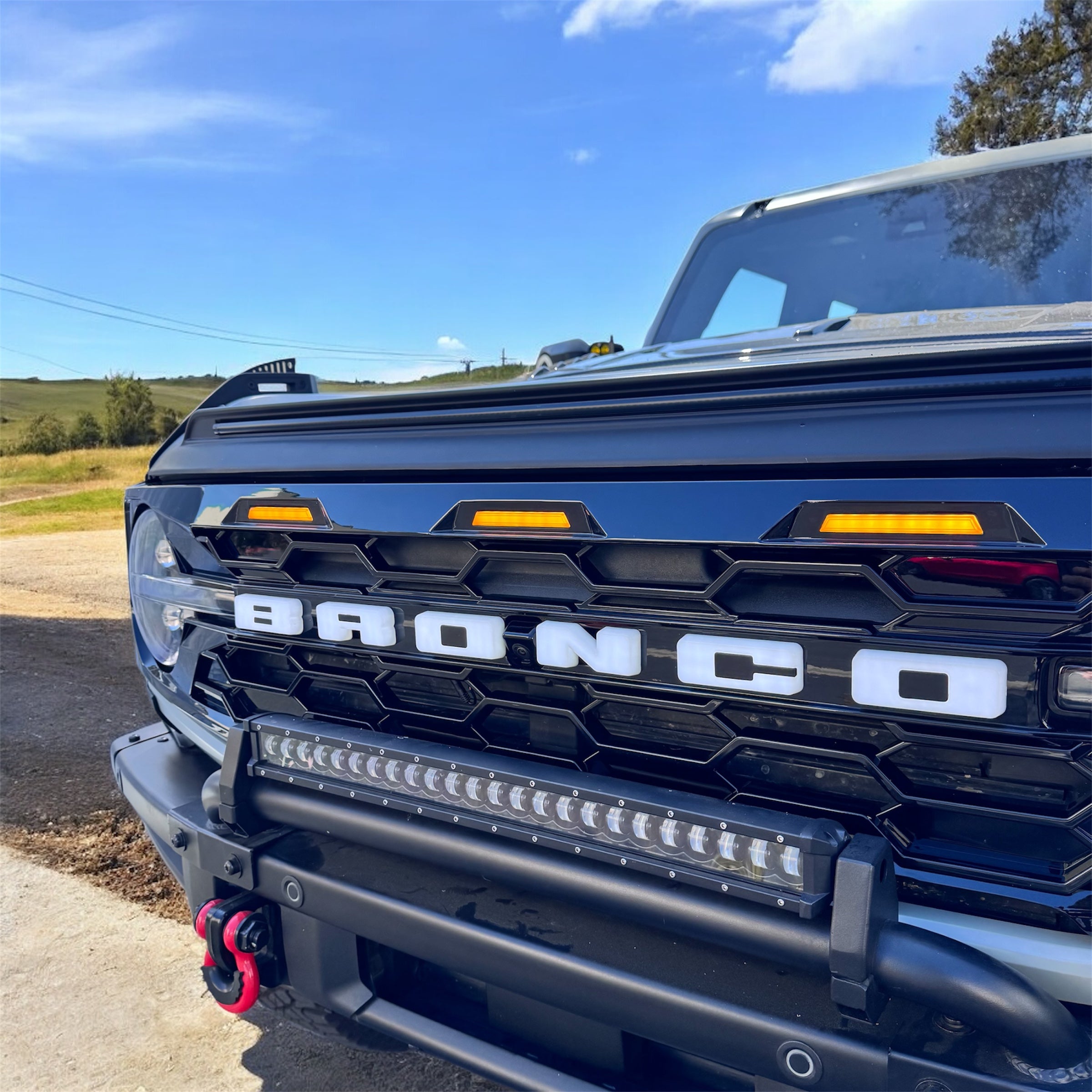 2021+ Ford Bronco Hex Style Grille w/ LED Lights (Glossy Black) - Fits ...